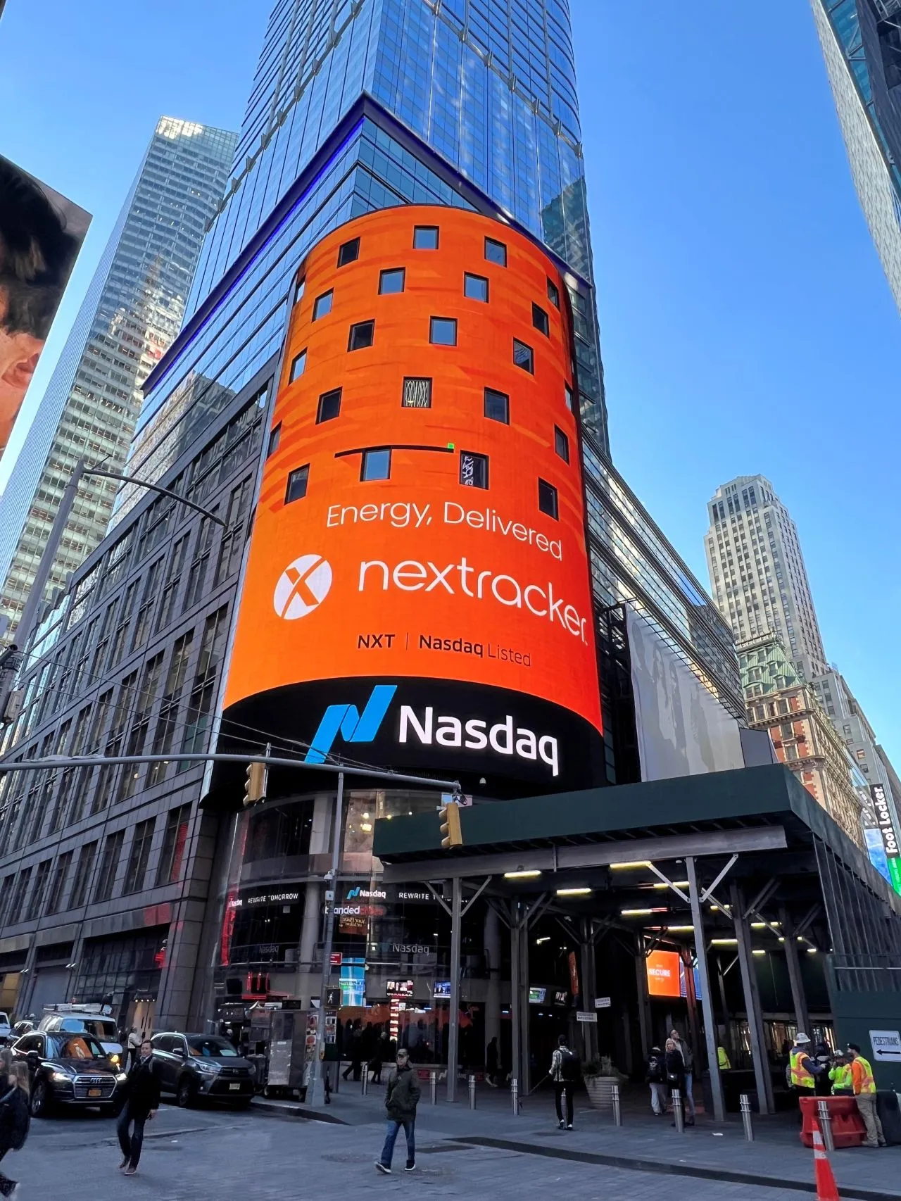 Nextracker登录纳斯达克，IPO超预期达6.384亿美元 – 太阳能光伏支架网